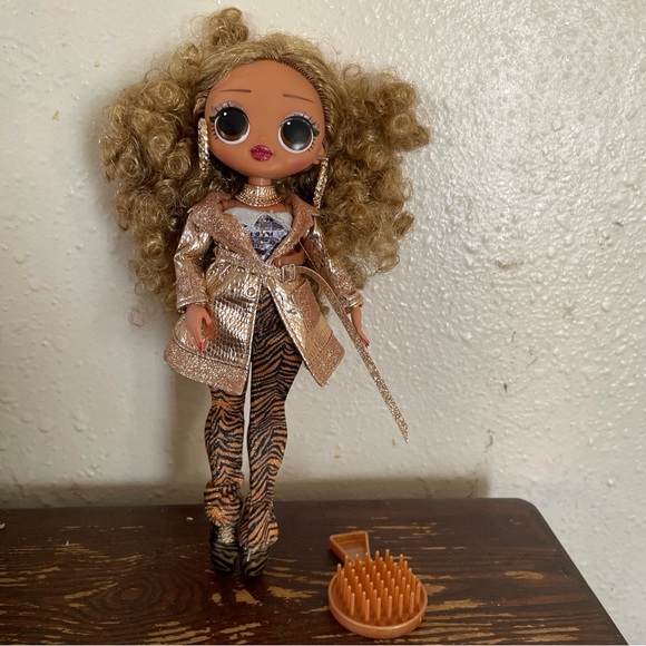 L.O.L. Surprise! | Toys | Lol Surprise Series 3 Omg Fashion Doll Da ...